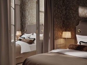 Suite (Courtyard | Twin) | Roupa de alta qualidade, edredões de penas, minibar, cofre no quarto 