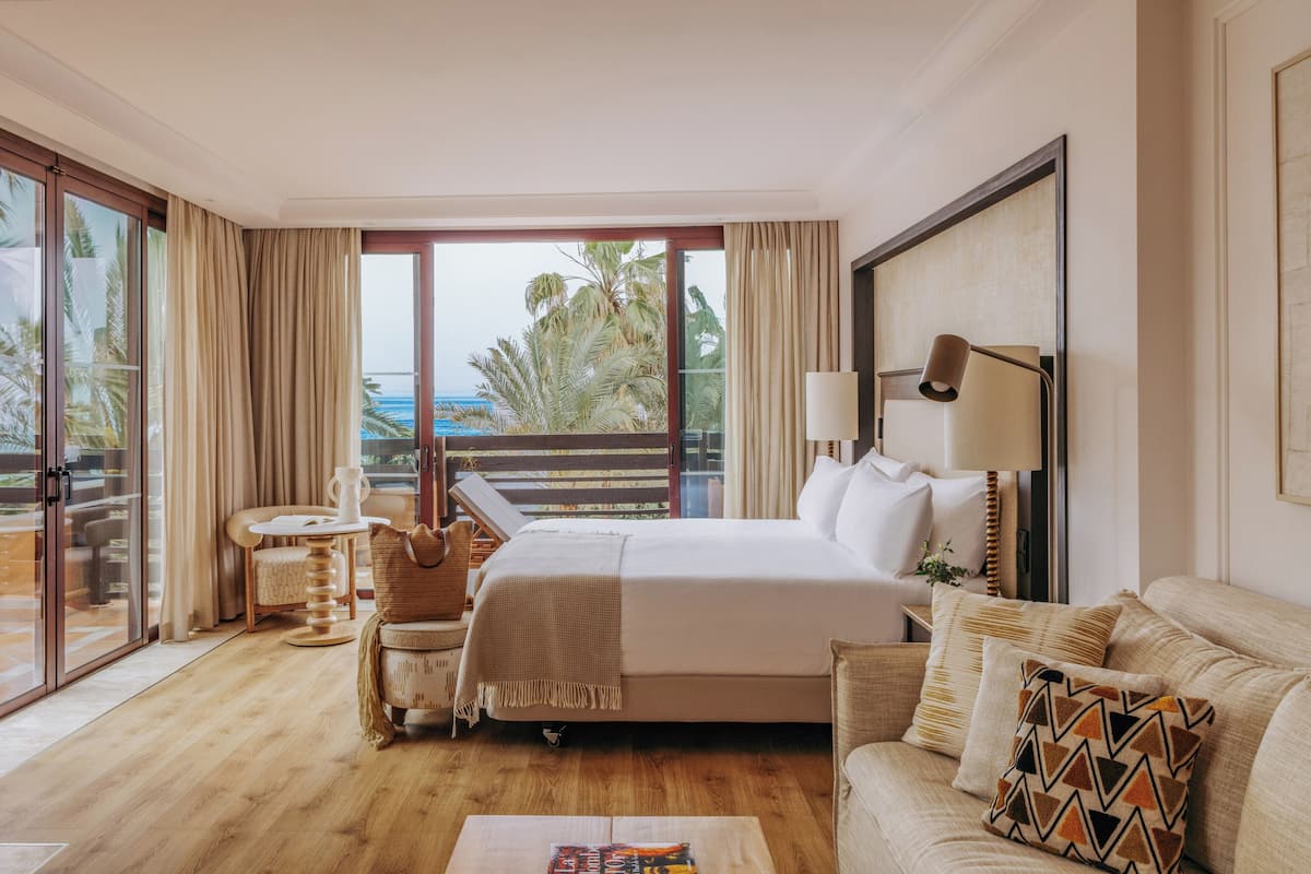 Wi-Fi de cortesia, roupa de cama