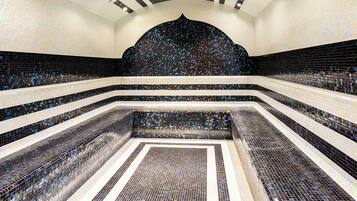 Sala(s) para tratamentos a casais, sauna, banho turco