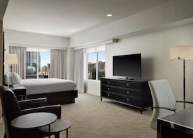 Quarto, 1 cama King, no canto