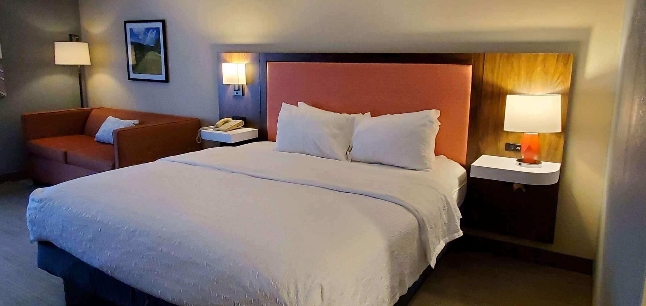 1 quarto, roupa hipoalergénica, cofre no quarto 