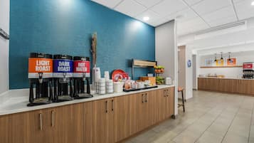 Pequeno-almoço tipo buffet diário incluído