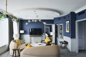 Suíte presidencial, 1 cama King | Roupas de cama premium, cofres nos quartos, escrivaninha