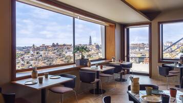Café da manhã, jantar e brunch