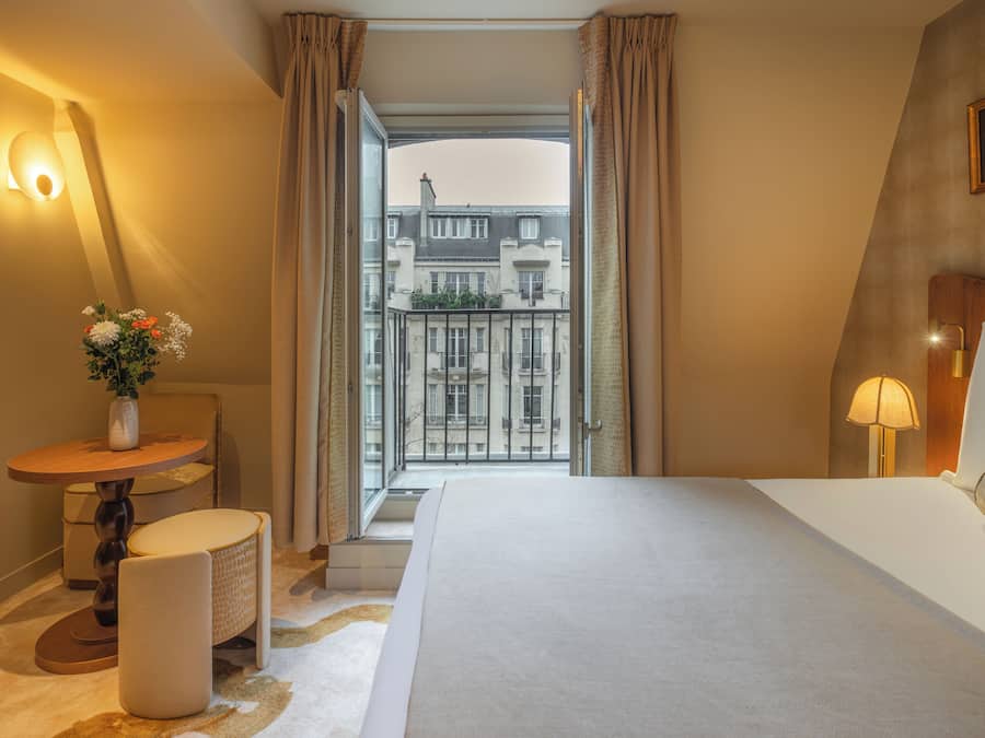 Chambre Classique Vue Tour Eiffel | Roupa de alta qualidade, cofre no quarto, cortinas/cortinados opacos