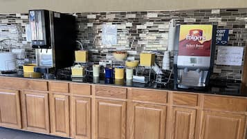 Café da manhã continental grátis todos os dias