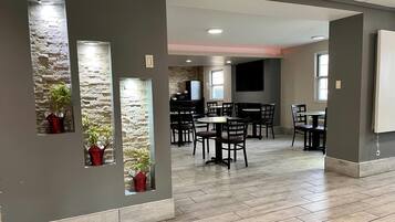 Pequeno-almoço continental diário incluído