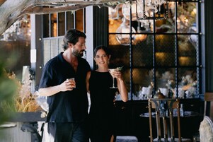 4 restaurantes, pequenos-almoços servidos, cozinha americana 