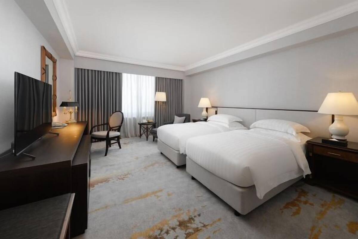 1 quarto, edredons de pluma, cofres nos quartos, escrivaninha