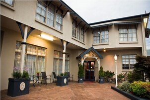 Fachada da propriedade