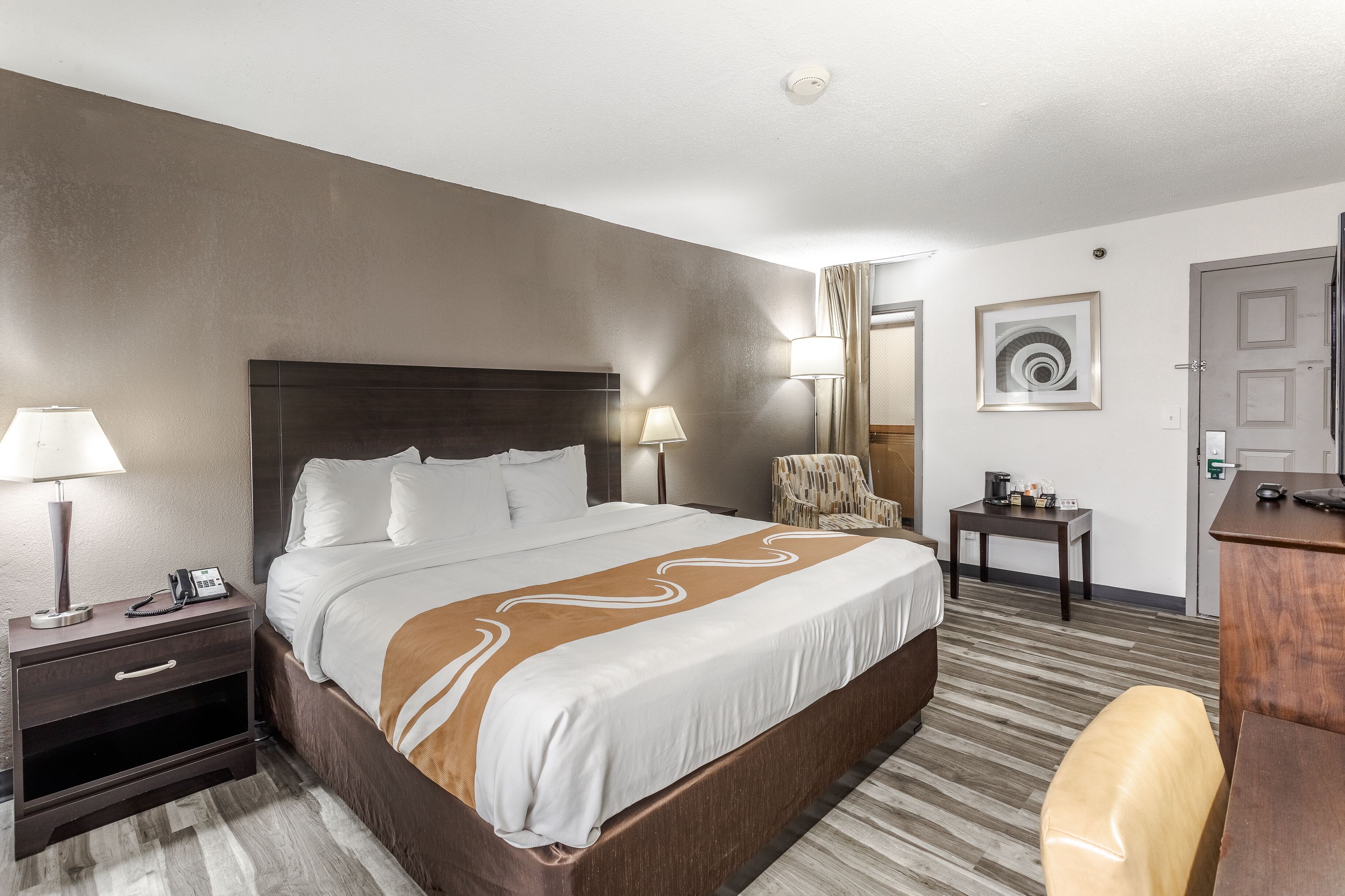 Quality Inn University Reviews, Deals & Photos 2024 - Expedia