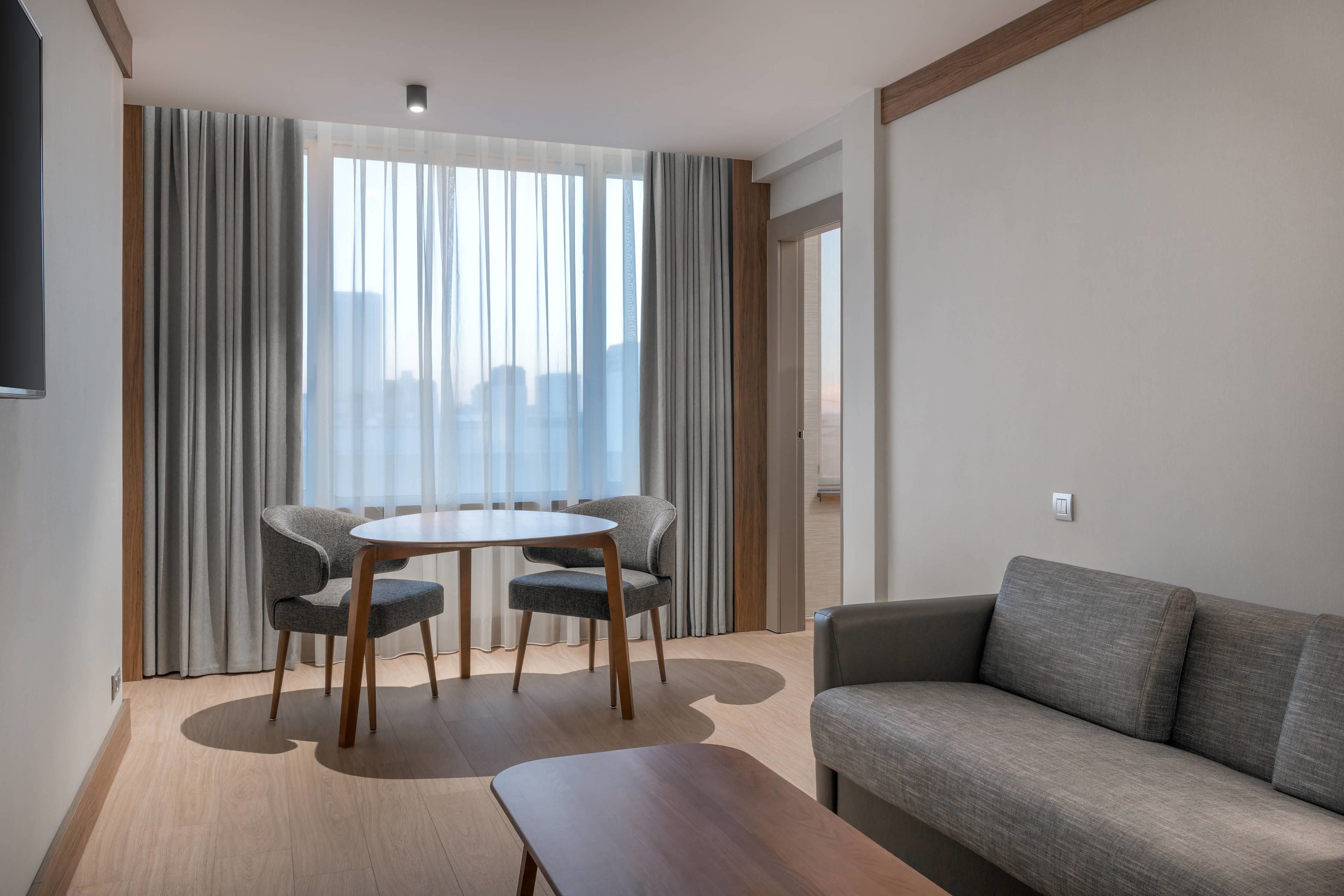 AC Hotel Cuzco by Marriott in Madrid: Find Hotel Reviews, Rooms, and ...