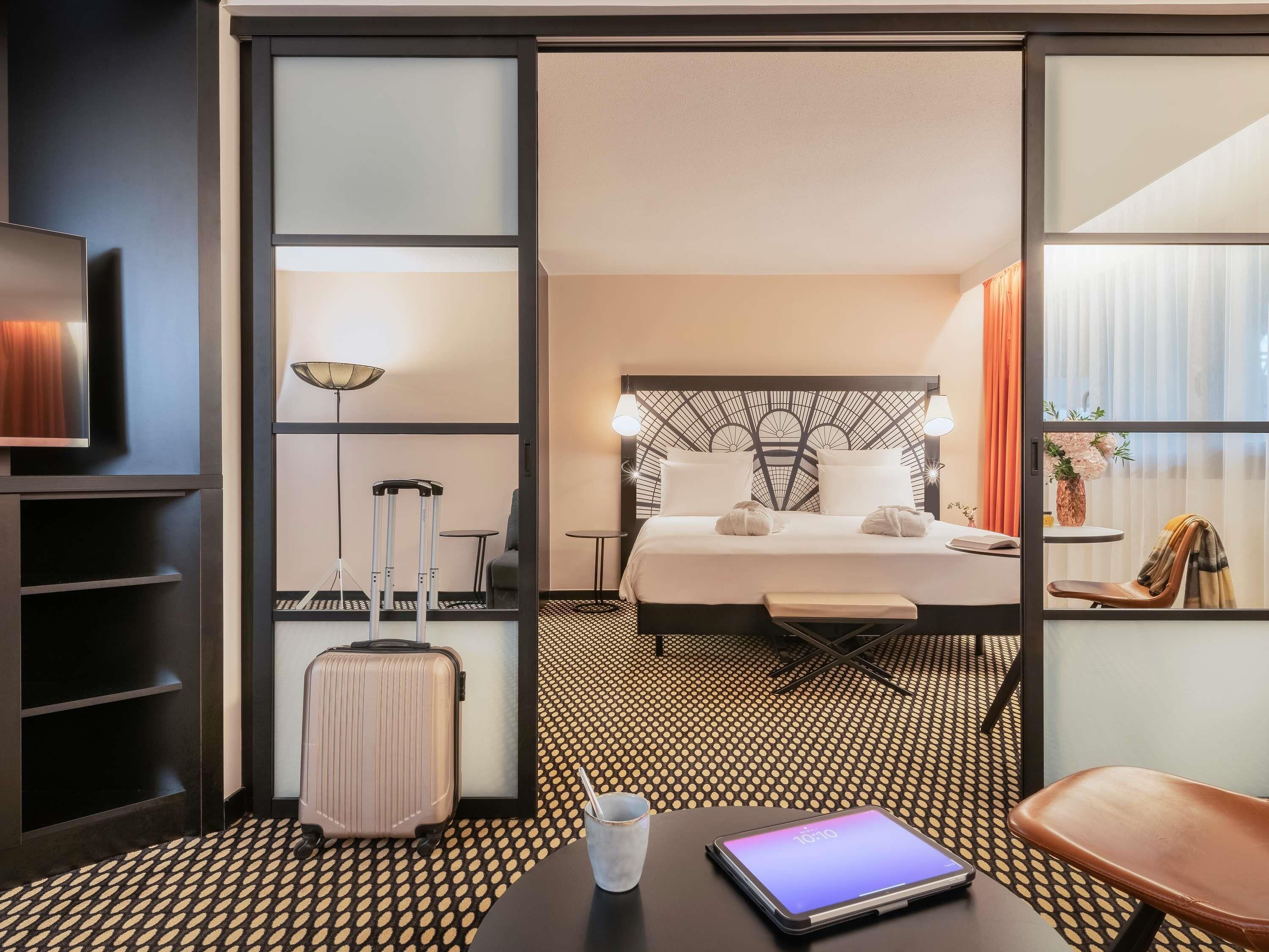 Suíte família, 1 cama de casal | Cofres nos quartos, escrivaninha, quartos à prova de som