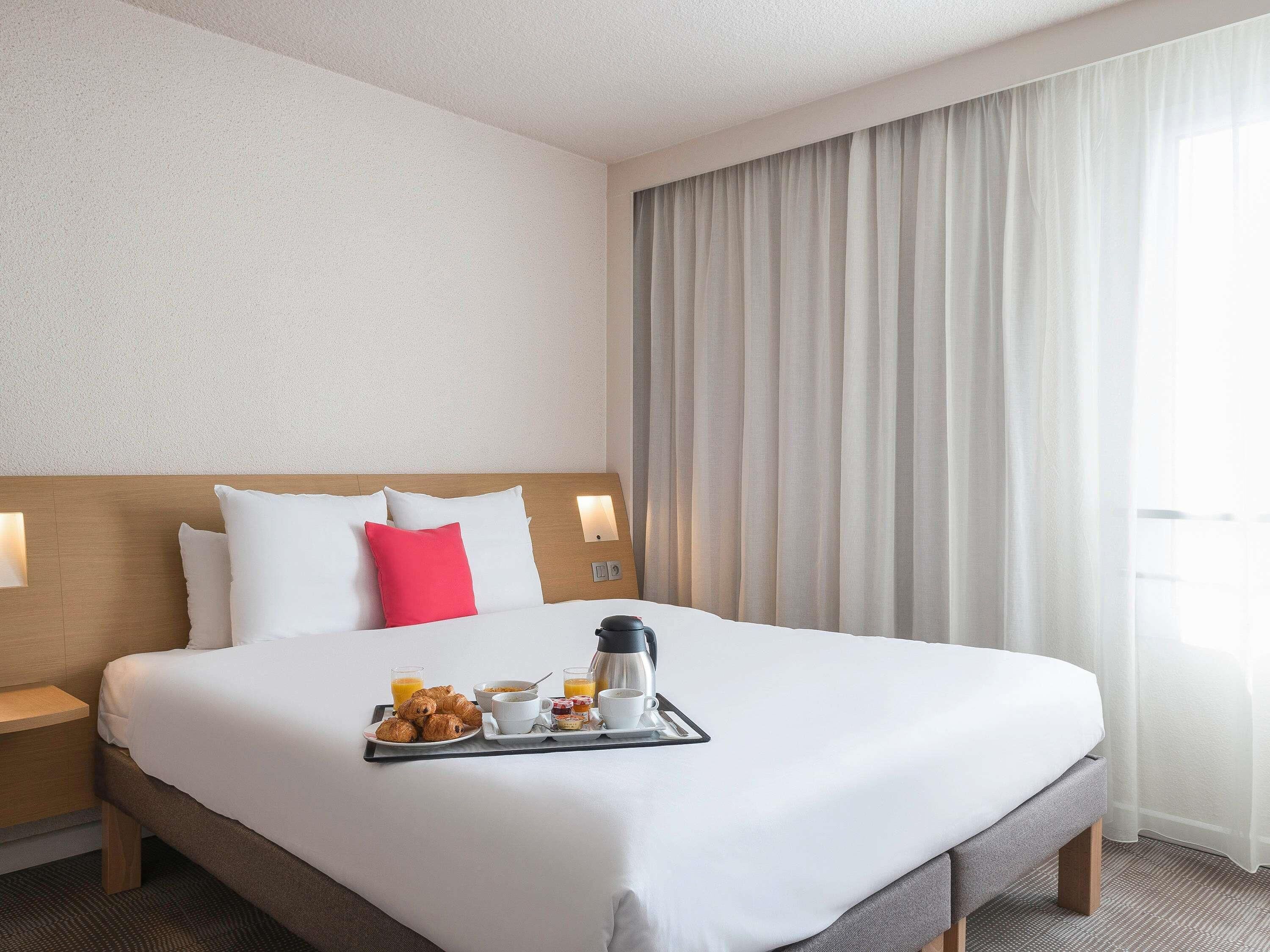Quarto clássico, 1 cama de casal | Cofres nos quartos, individualmente decorados