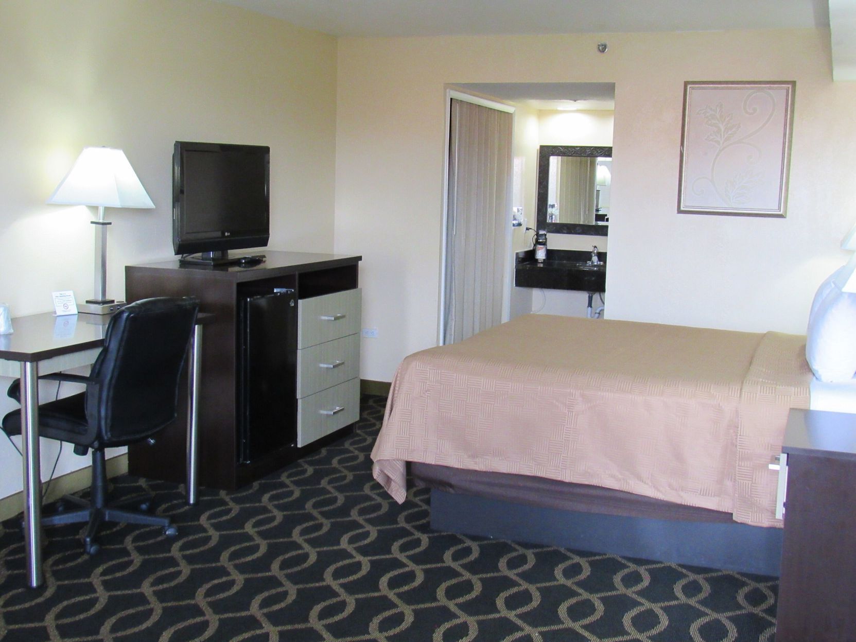 Roupas de cama premium, edredons de pluma, camas com colchões pillow-top