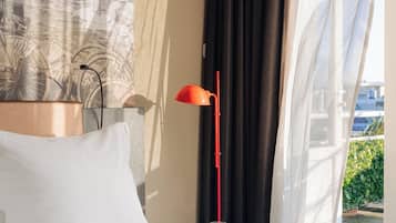 Quarto conforto, 1 cama de casal, sacada | Sacada