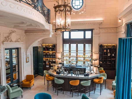 Fachada. Demeures de campagne Domaine de Maffliers – Novotel