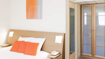 Quarto Superior, 1 cama de casal | Roupa de alta qualidade, minibar, cofre no quarto, secretária
