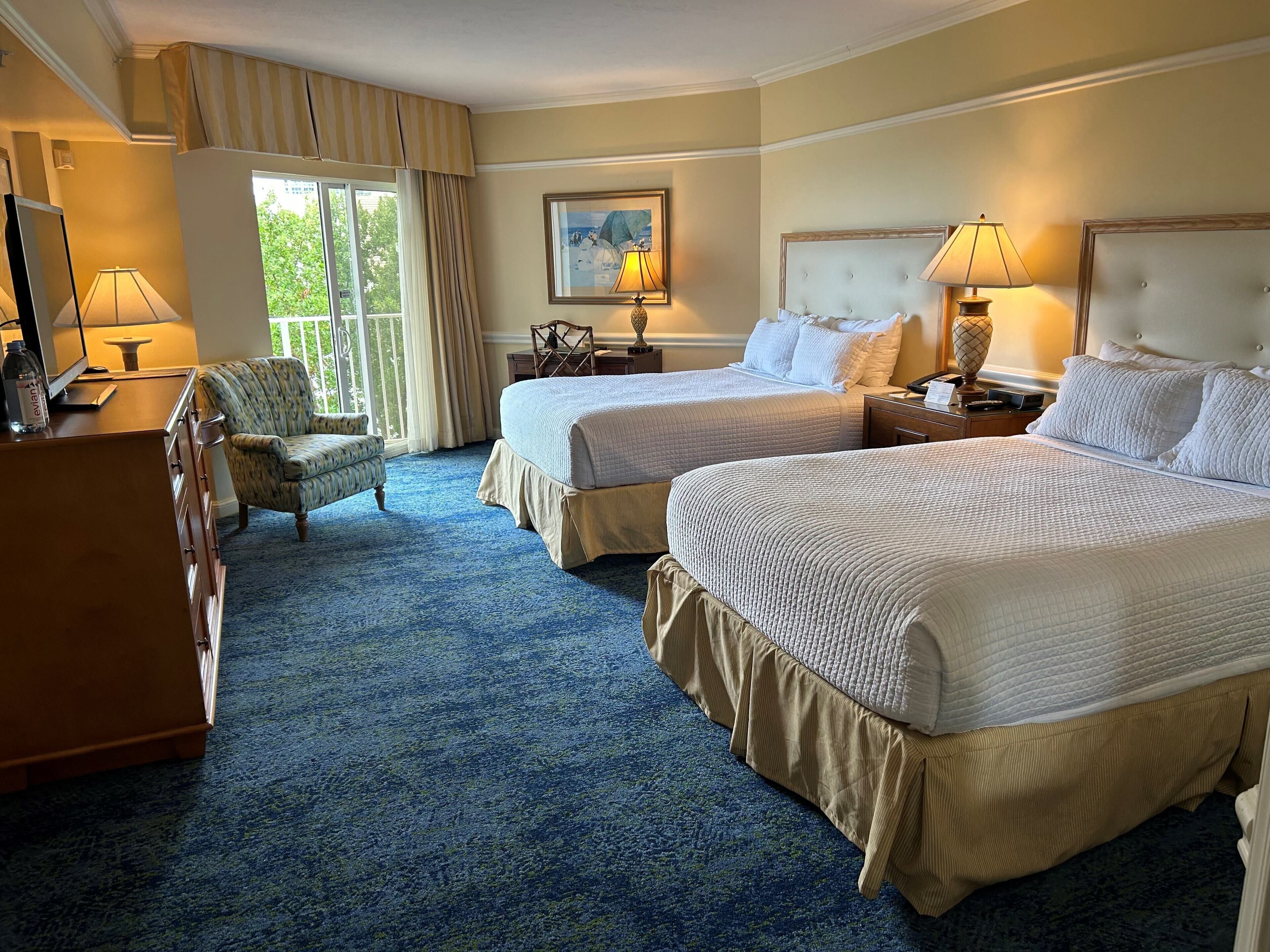 Lago Mar Beach Resort & Club Reviews, Deals & Photos 2024 - Expedia