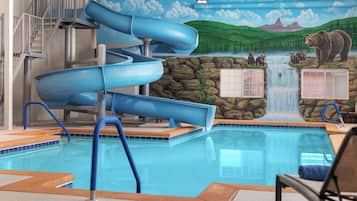 Piscina interna, piscina aquecida