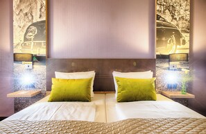 Quarto Comfort | Cofre no quarto, secretária, quartos insonorizados 