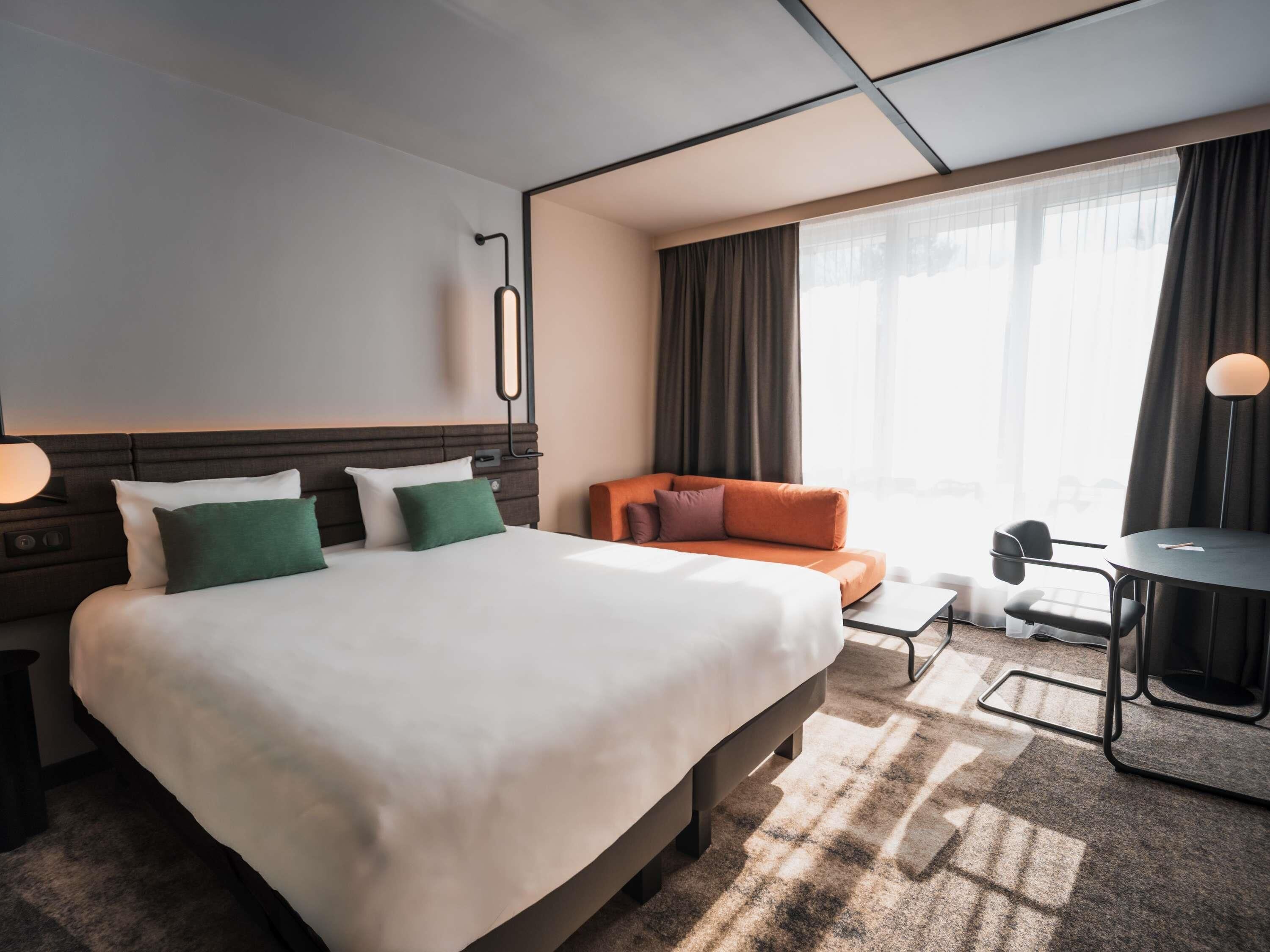 Quarto executivo, 1 cama Queen | Roupas de cama premium