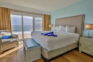 Suíte, 1 cama King e sofá-cama, de frente para o oceano | Roupas de cama premium, cofres nos quartos, cortinas blackout