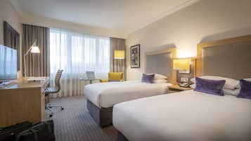 Cofre com capacidade para portátil, secretária