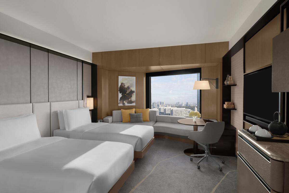 Quarto Premium, 2 camas individuais, acesso ao Club Lounge | 1 quarto, minibar, cofre no quarto, ferro/tábua de engomar 