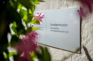 Fachada da propriedade