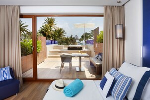Quarto casal premium, piscina particular, vista para o mar (Oasis, VIP Lounge Included) | Terraço/pátio