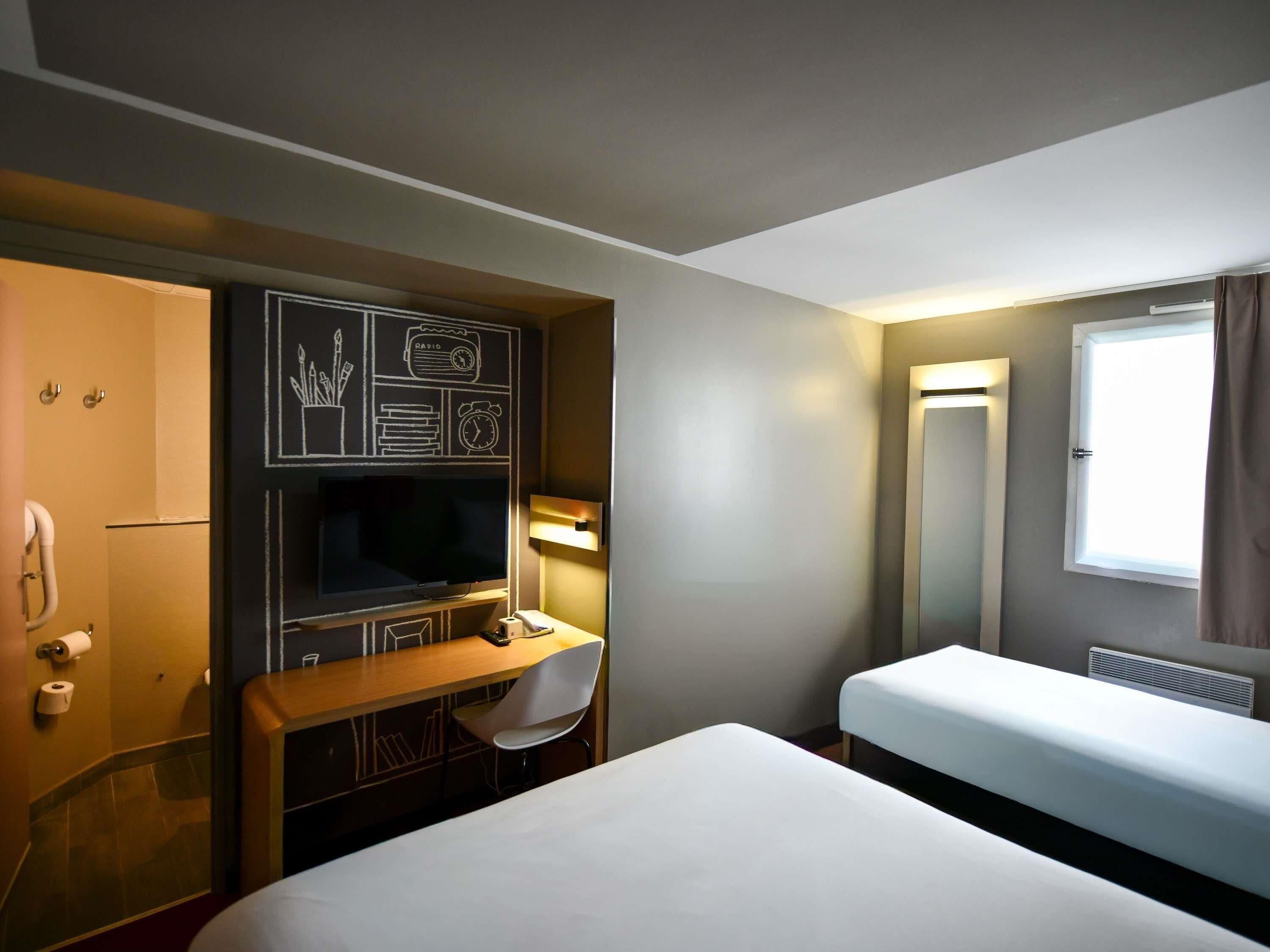 Roupa de alta qualidade, secretária, cortinas/cortinados opacos 