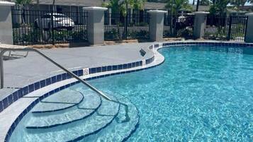 Piscina externa
