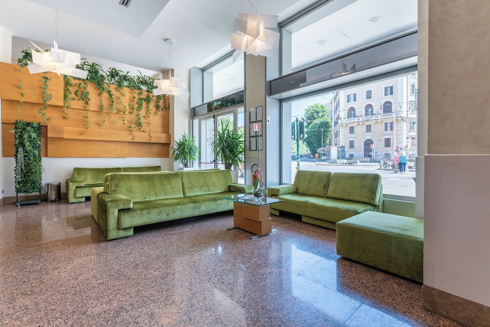 Hilton Garden Inn Rome Colosseum - Rome