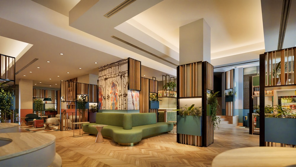 Hilton Garden Inn Rome Colosseum - Rome