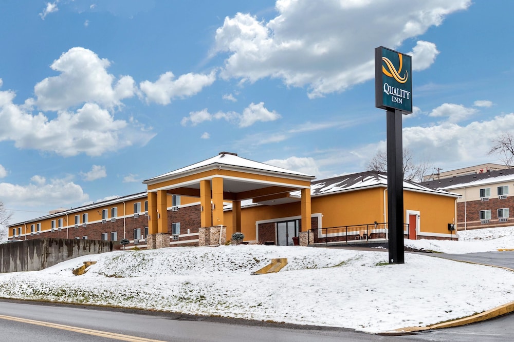 Quality Inn - Sewickley, PA