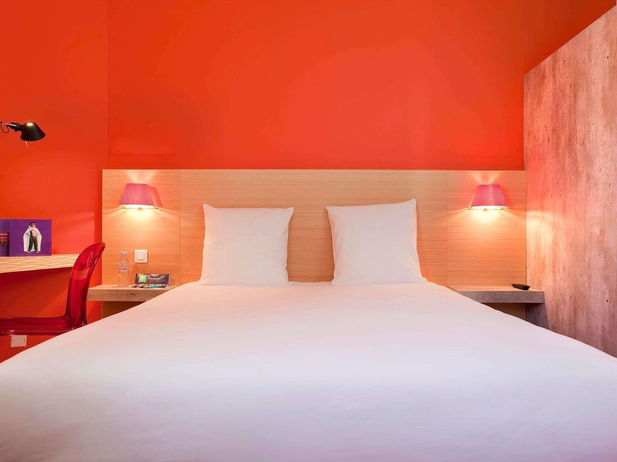 Quarto standard, 1 cama de solteiro | Roupas de cama premium, cofres nos quartos, quartos à prova de som