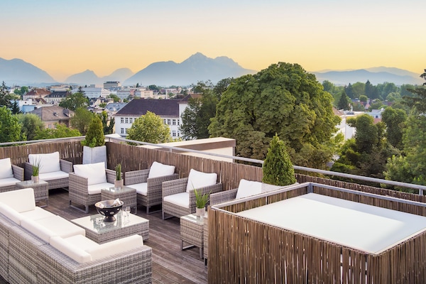 Quarto club (Club Lounge Access) | Roupas de cama antialérgicas, cofres nos quartos