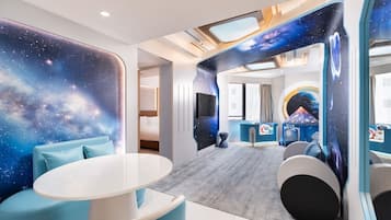 Quarto Deluxe | 1 quarto, minibar, cofre no quarto, secretária