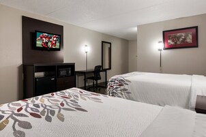 Quarto Deluxe, 2 camas de casal, acessível, não fumadores | Roupa de alta qualidade, berços/camas para crianças grátis 