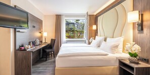 Quarto Comfort, 1 cama king-size (Quiet Location) | Casa de banho | Artigos de higiene pessoal grátis, um secador de cabelo 