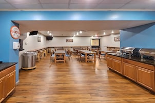 Café da manhã continental grátis todos os dias