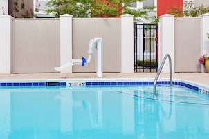 Piscina exterior