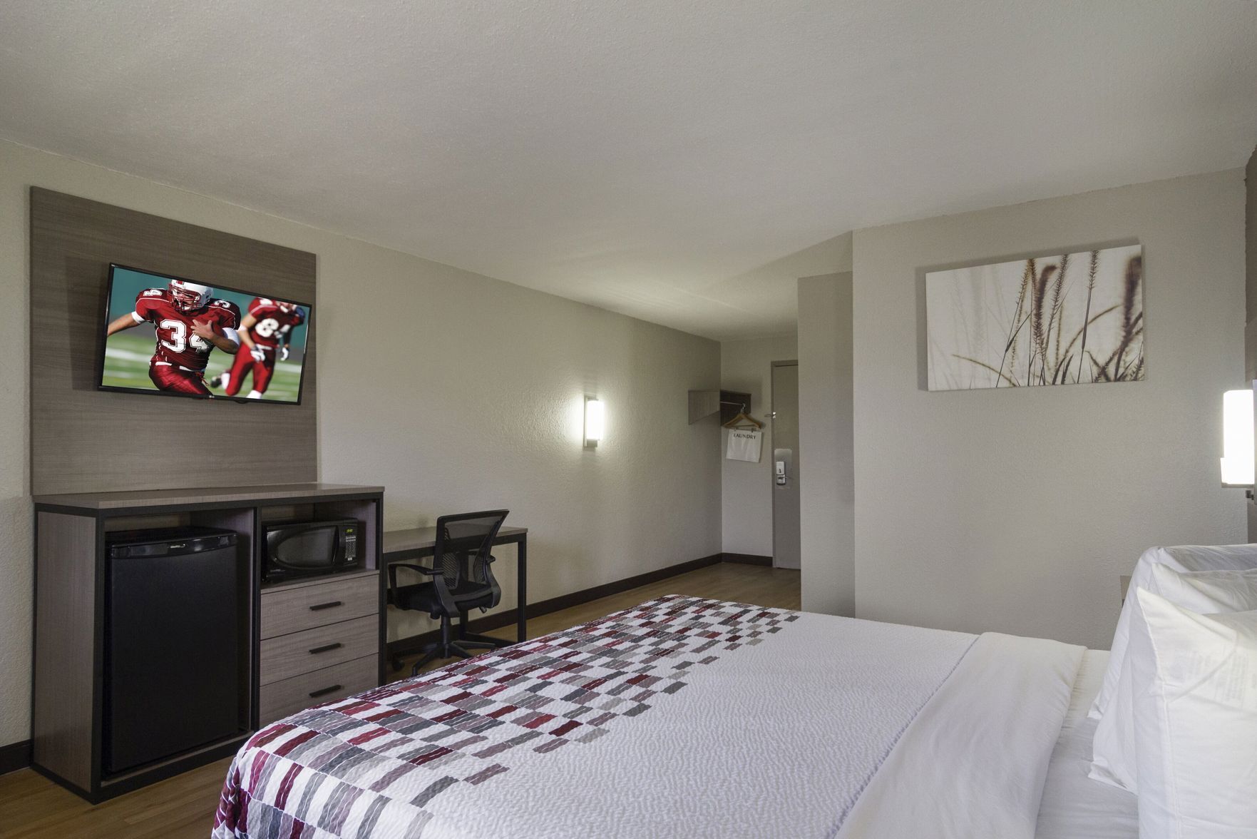 Berços grátis, Wi-Fi de cortesia, roupa de cama