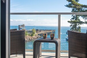 Suíte família | Roupas de cama de algodão egípcio, cofres nos quartos