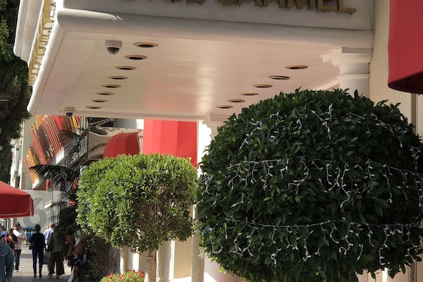 Fachada da propriedade