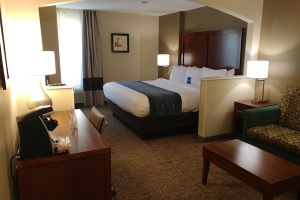 Roupa de alta qualidade, secretária, ferro/tábua de engomar