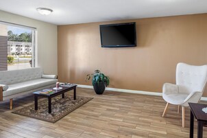 Área de estar no saguão