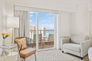 Quarto, 1 cama King, vista para o oceano | Vista do quarto