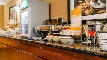 Café da manhã com buffet grátis